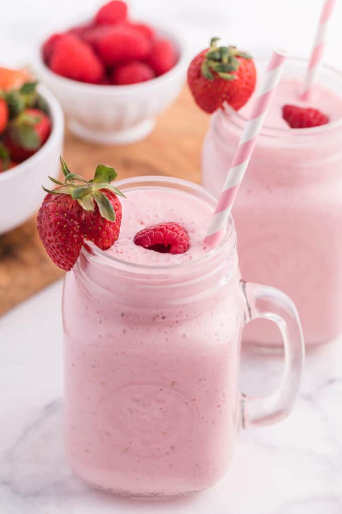 Berry Jam Smoothie - Simply Stacie