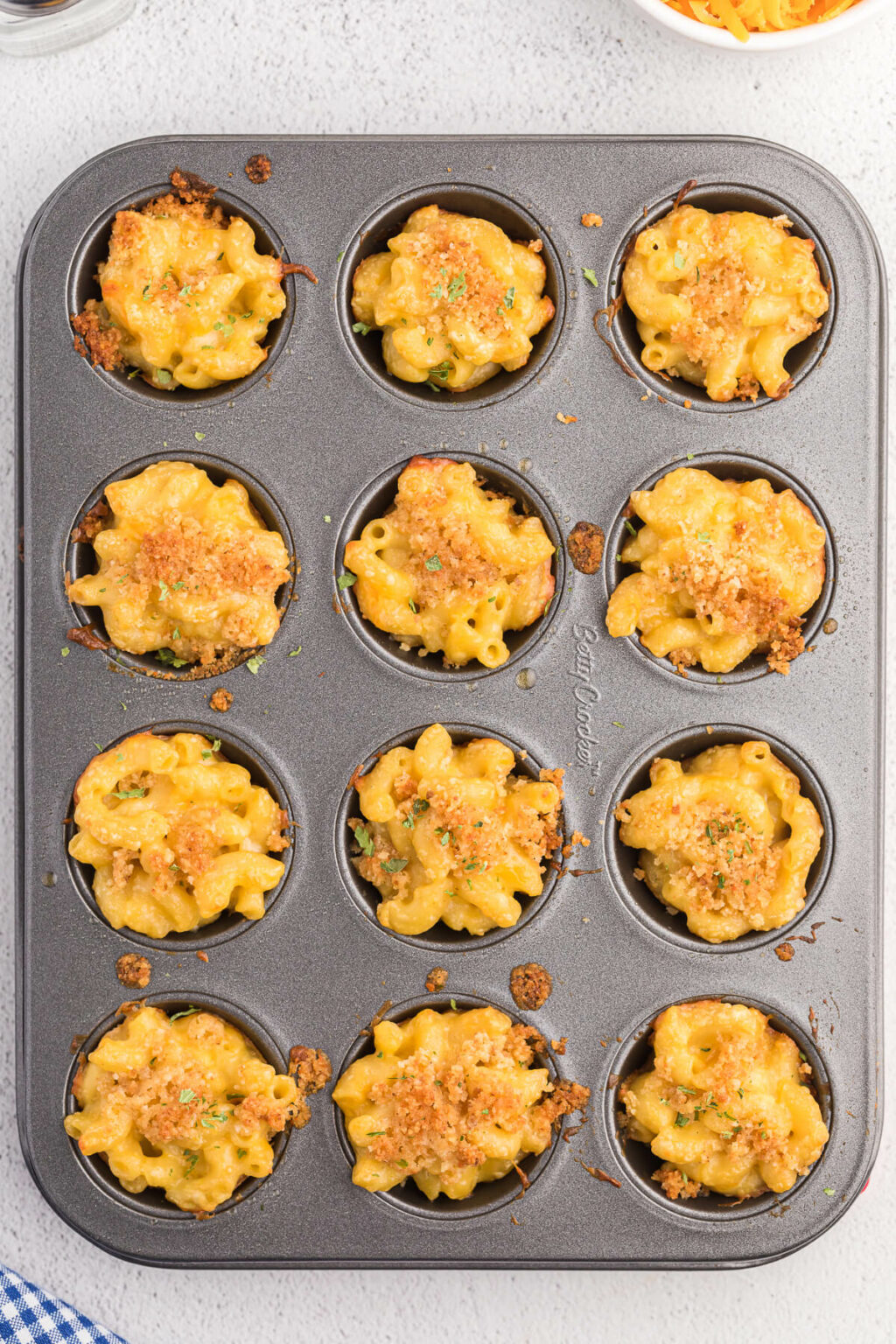 Mac and Cheese Cups Recipe {Two-Bites!} - Simply Stacie