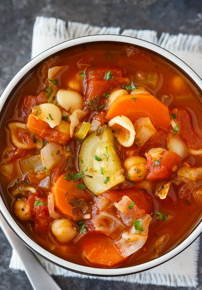 Minestrone Soup {Easy Family Recipe} - Simply Stacie