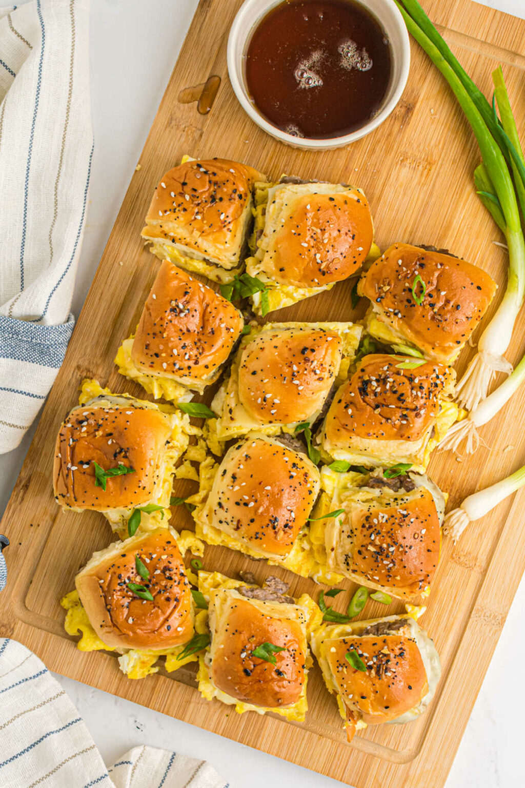 Breakfast Sliders {with Sausage, Egg & Cheese} - Simply Stacie