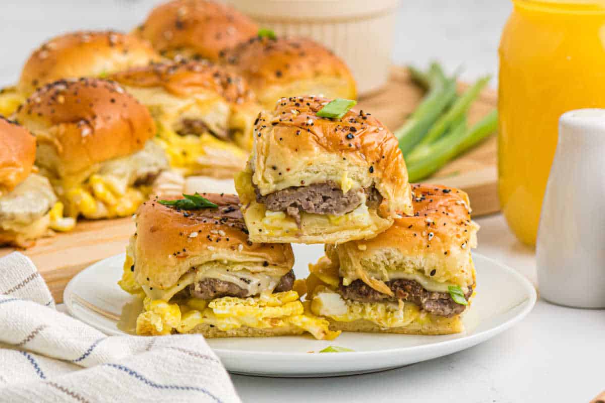 Breakfast Sliders {with Sausage, Egg & Cheese} - Simply Stacie