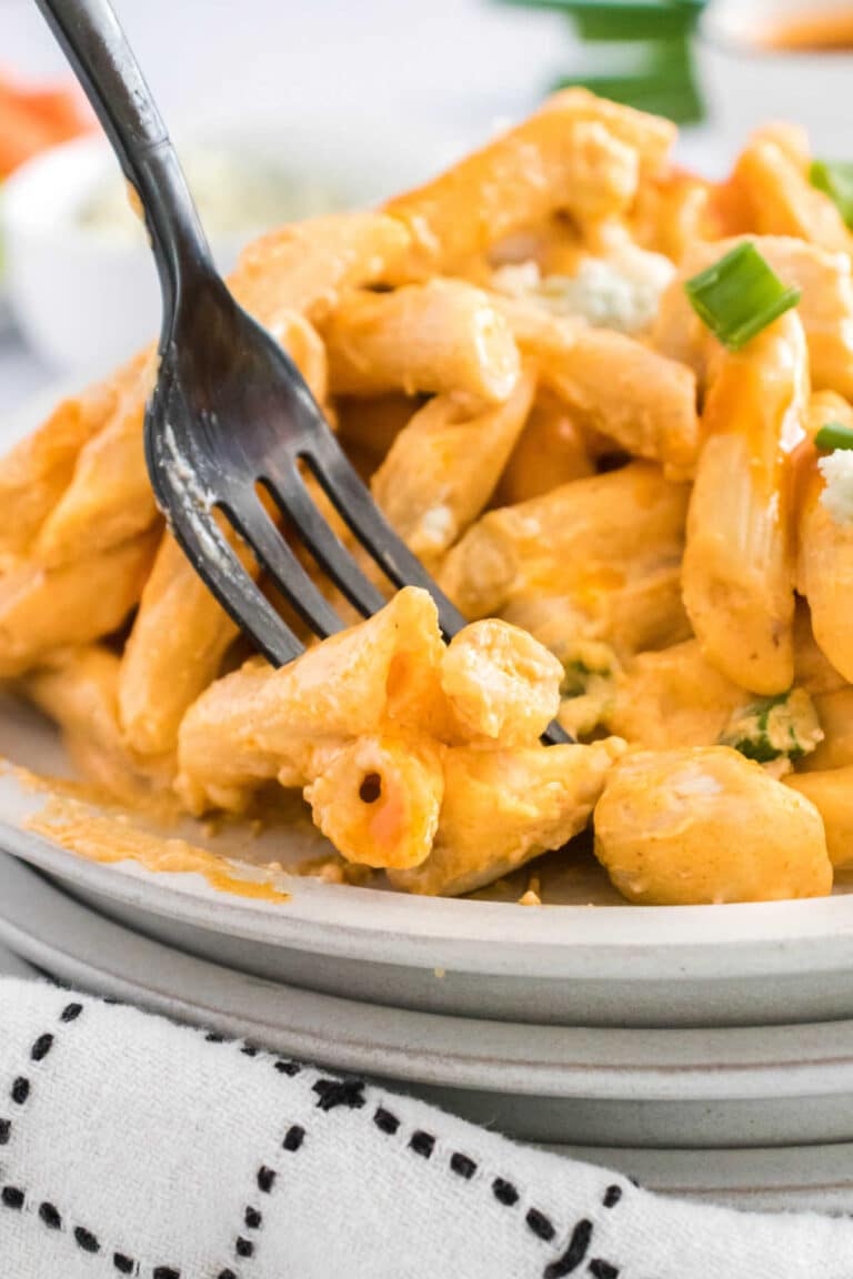 Buffalo Chicken Pasta – Simply Stacie