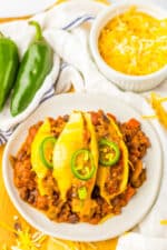 Chili Cheese Stuffed Shells {Mexican Stuffed Shells} - Simply Stacie